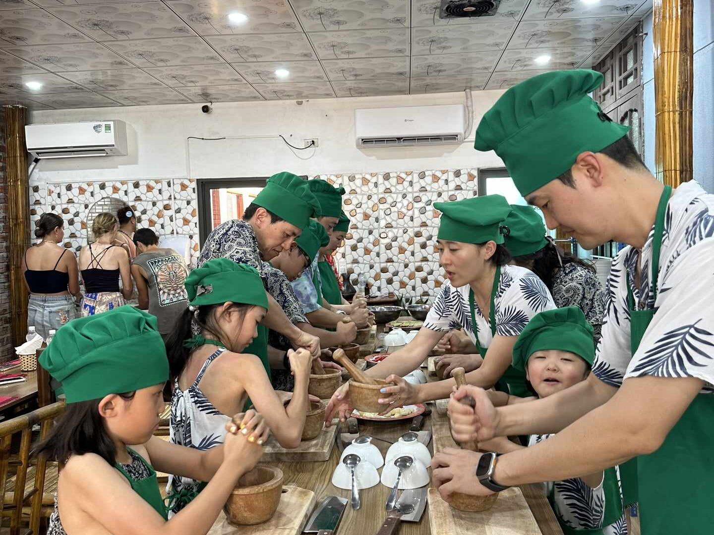 Basket Boat & Cooking Class - Ms Hanh Cooking Class